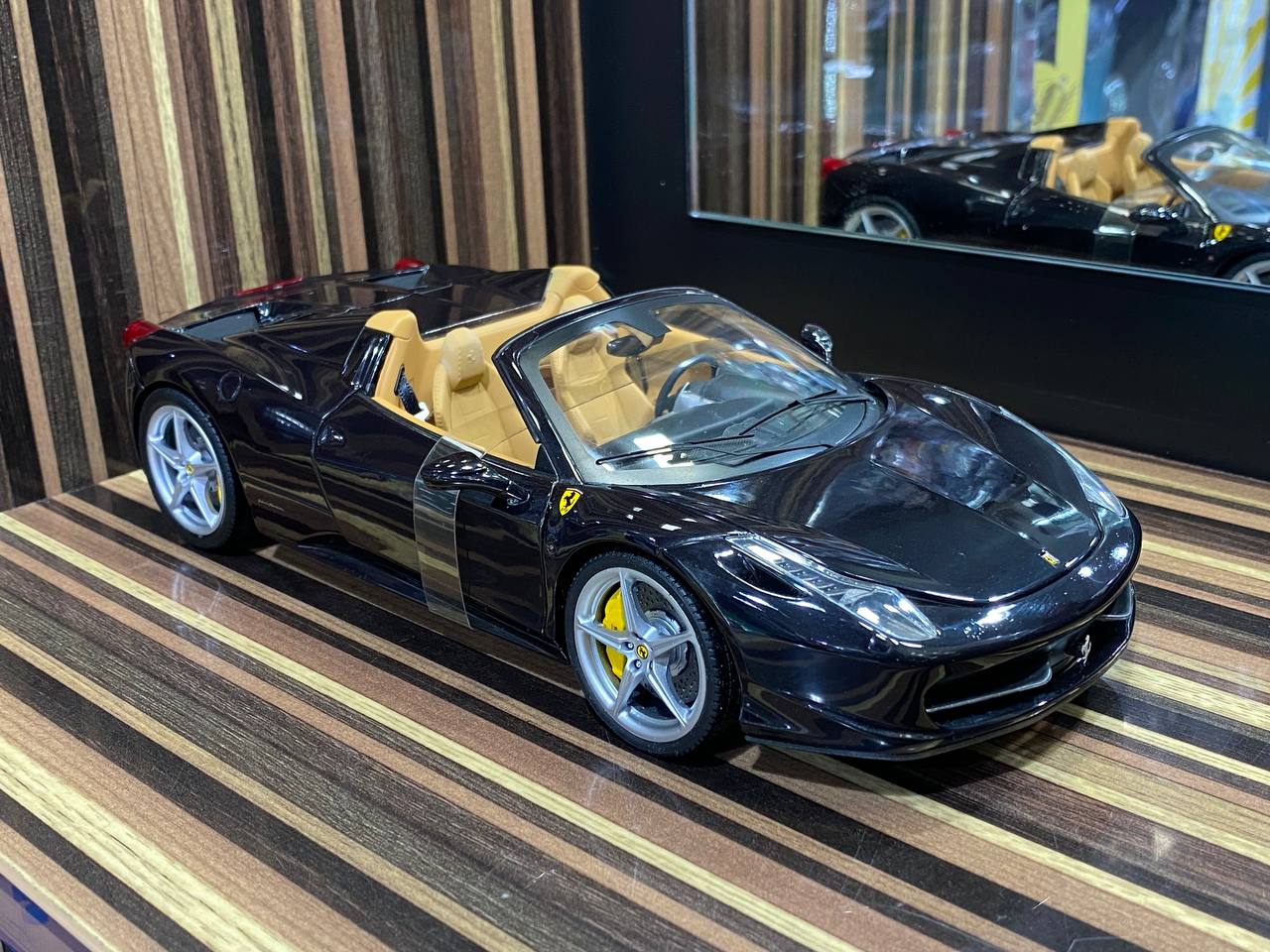 Hot Wheels Elite Ferrari 458 Spider -[ 1/18 Diecast, Black ] – dturman.com