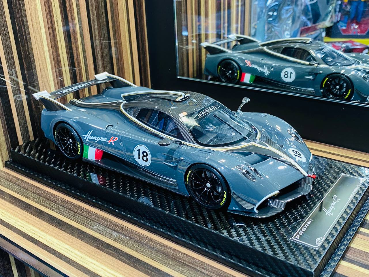 Exclusive VIP Model Pagani Huayra R #18 [ Resin Dark Grey | Limited Ed ...