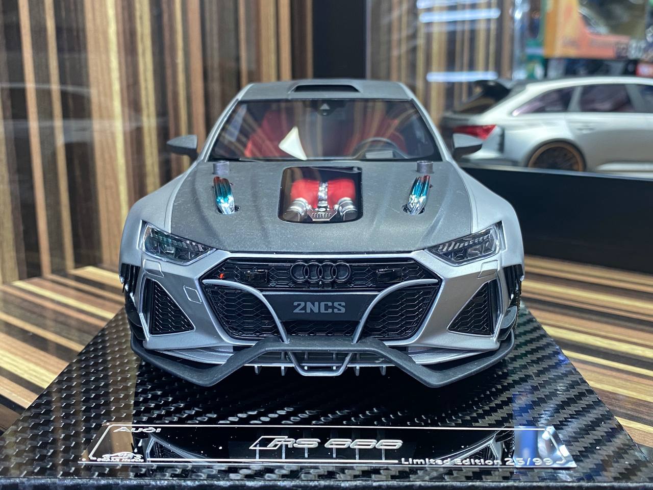 VIP Models Audi RS 666 - Silver Grey (1/18 Scale) – dturman.com