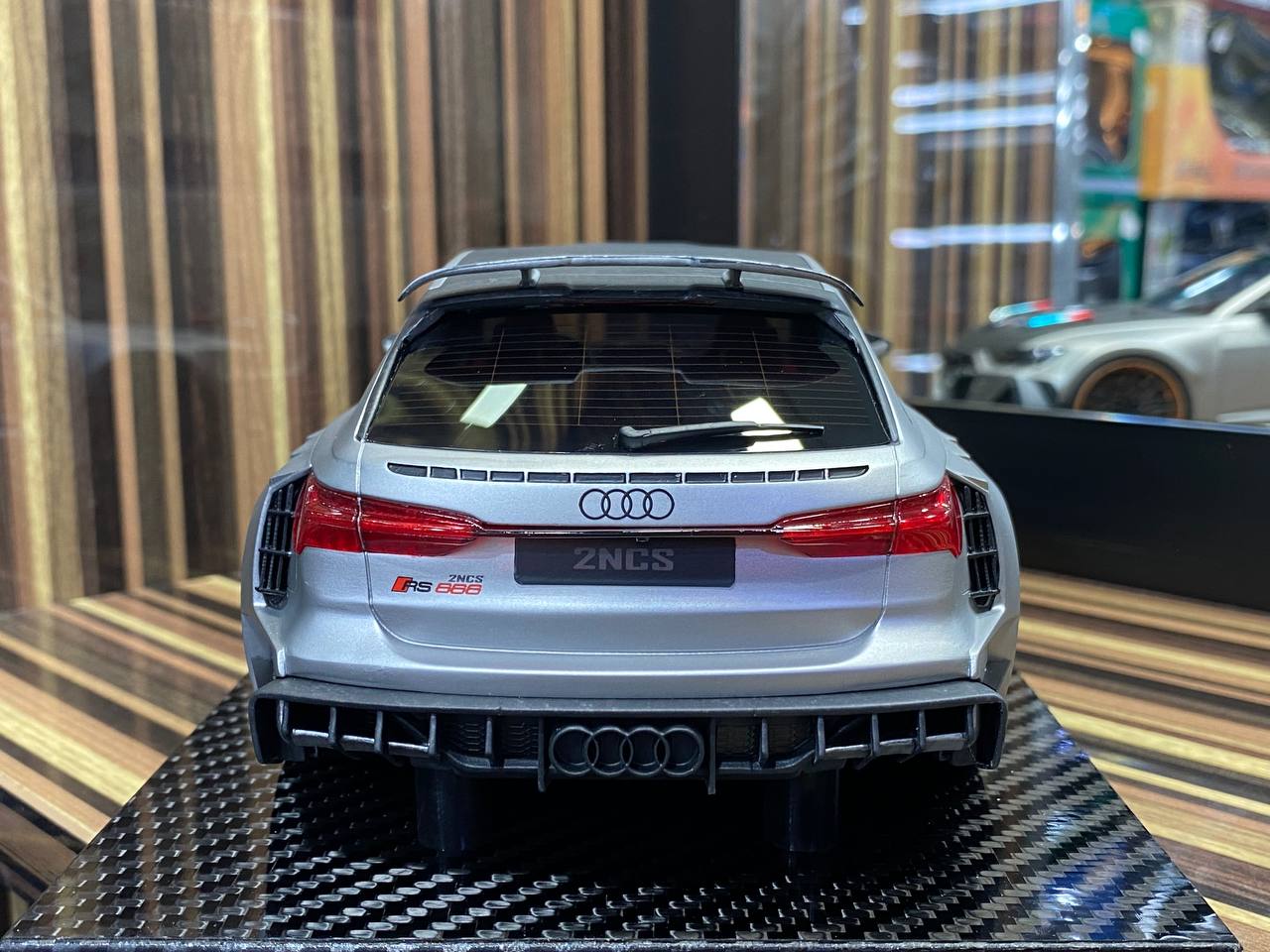 VIP Models Audi RS 666 - Silver Grey (1/18 Scale) – dturman.com