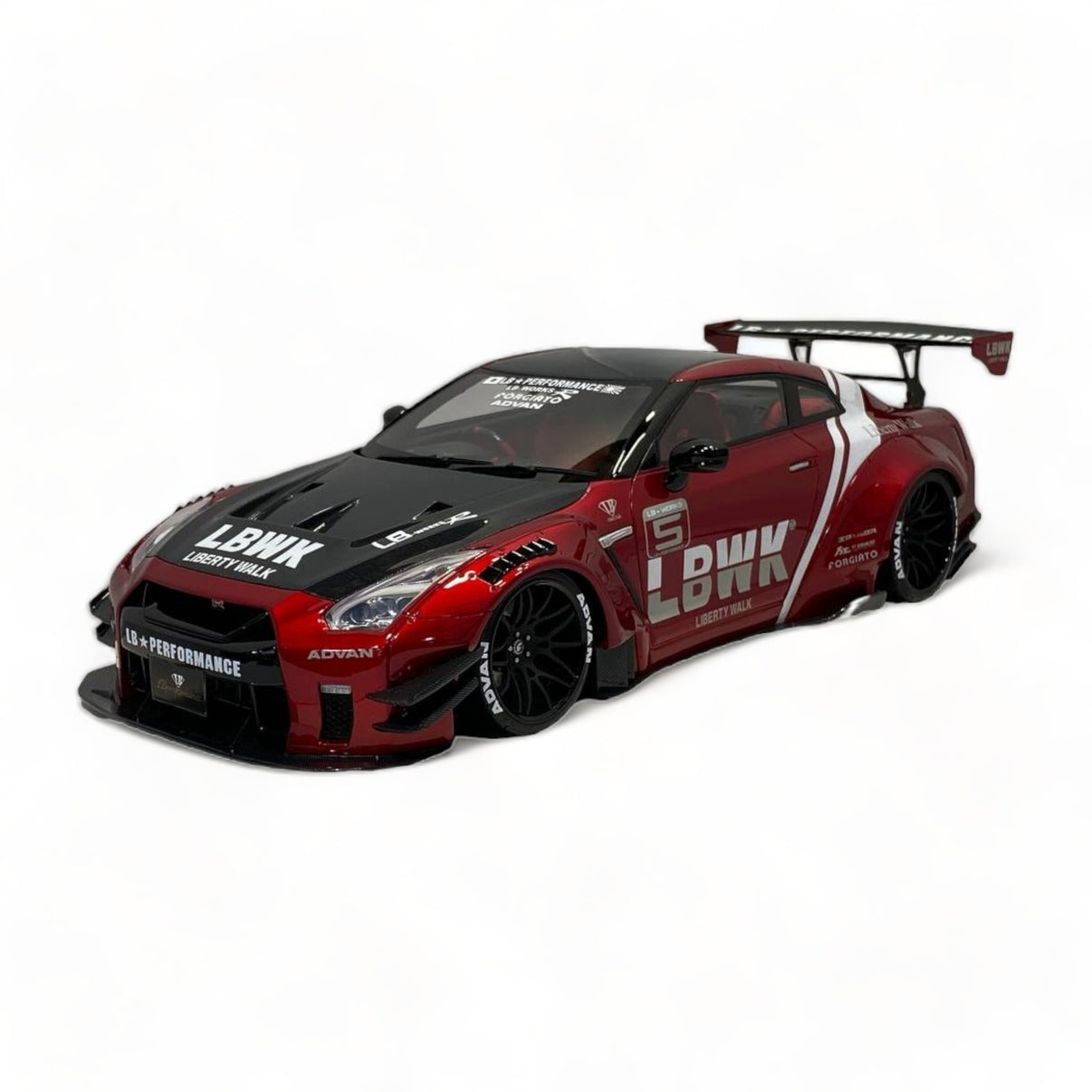 Nissan GT-R R35 LBWK LB*Performance Red & Carbon One Model – dturman.com