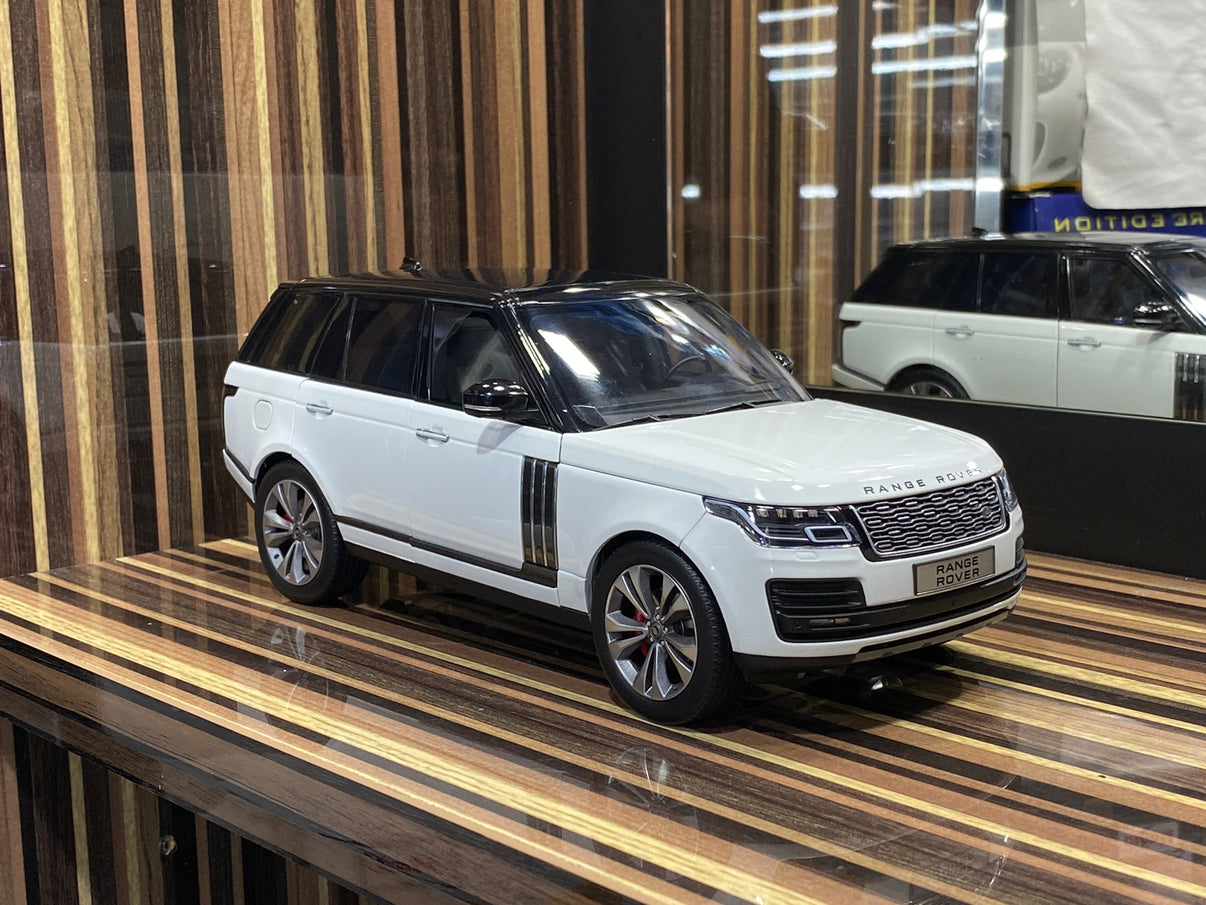 1/18 Land Rover Range Rover SV Autobiography Dynamic 2017 White LCD-Mo ...