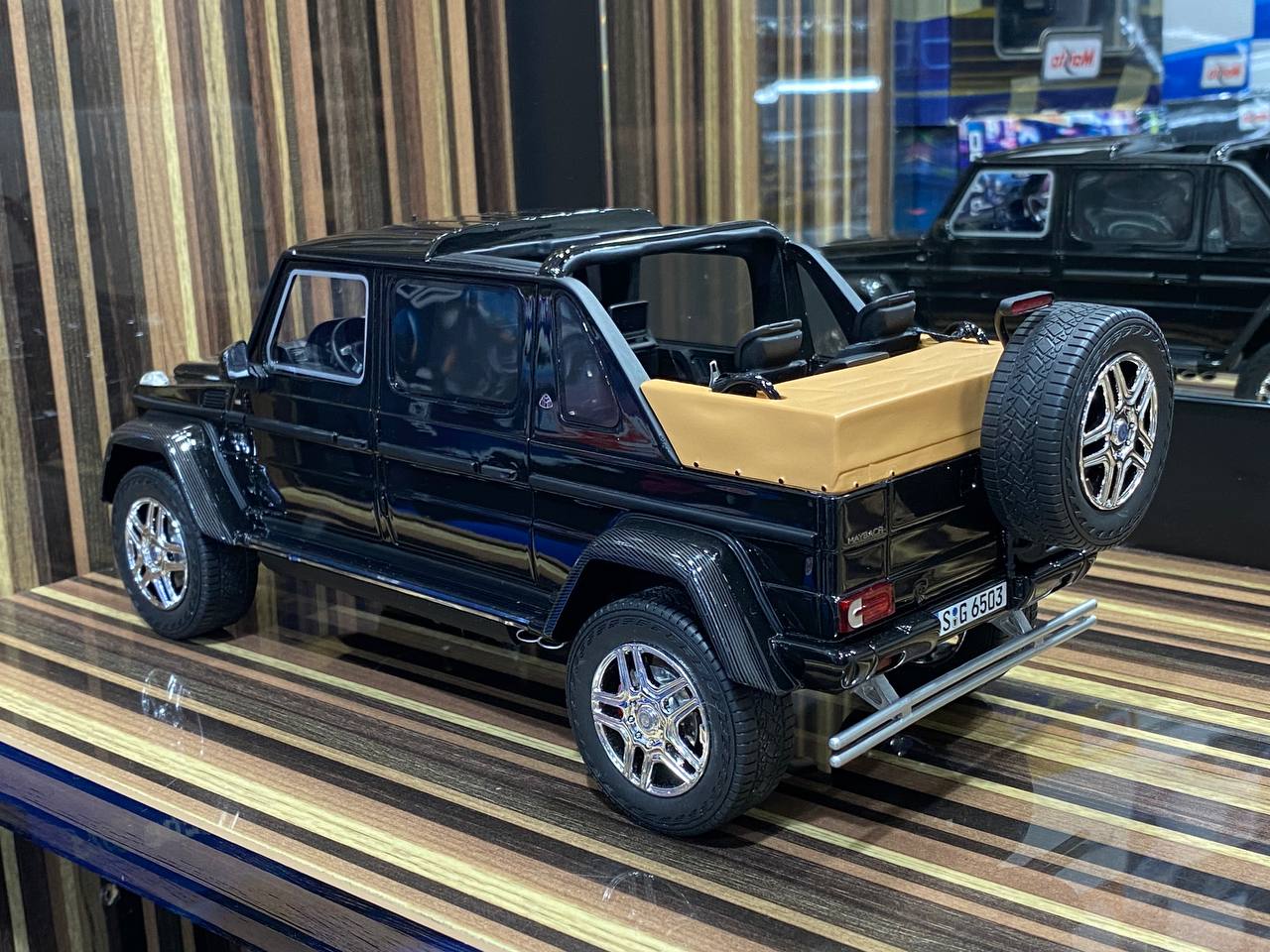 Mercedes-Benz G650 Landaulet Maybach Schuco – dturman.com