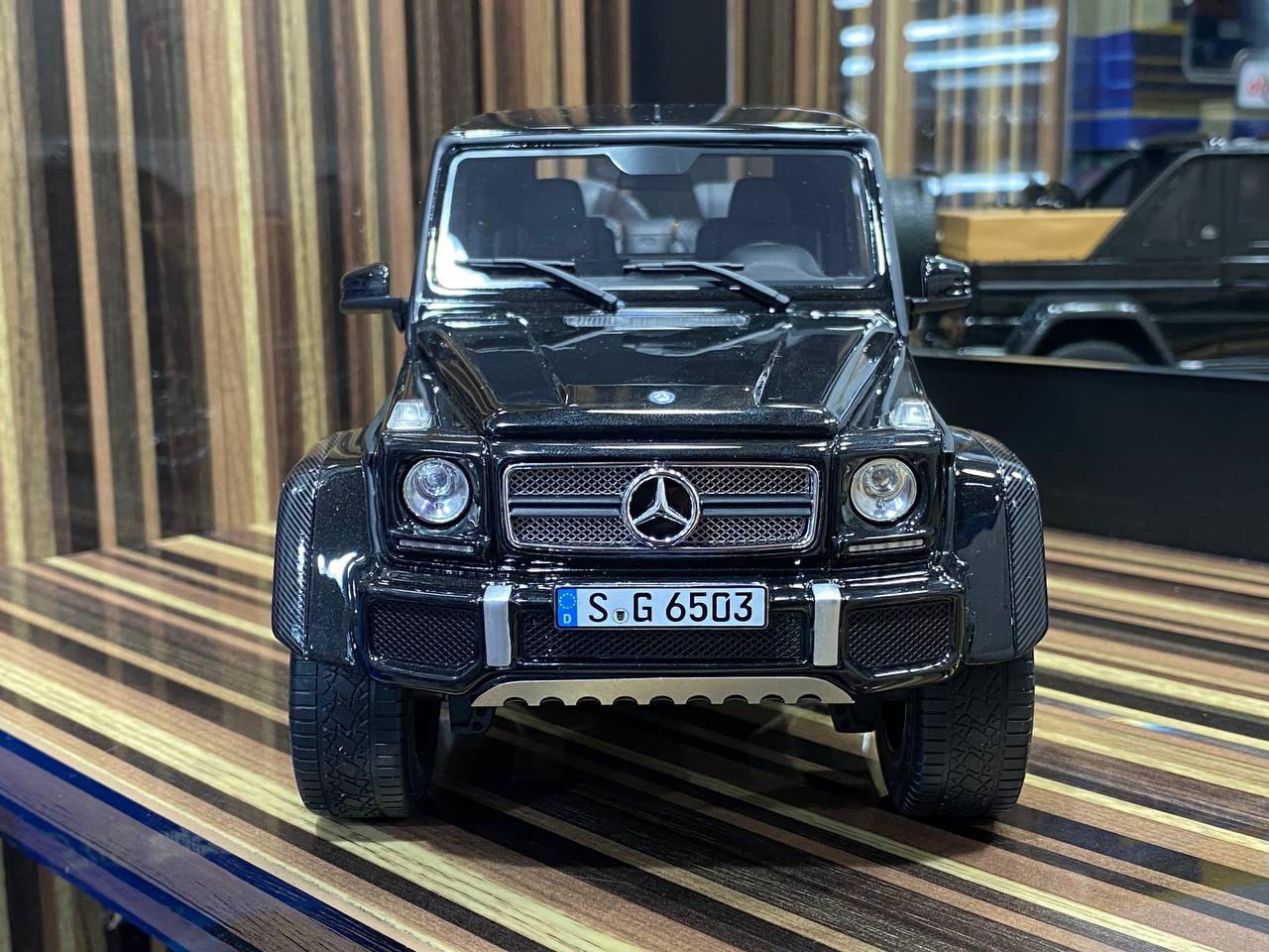 Mercedes-Benz G650 Landaulet Maybach Schuco – dturman.com
