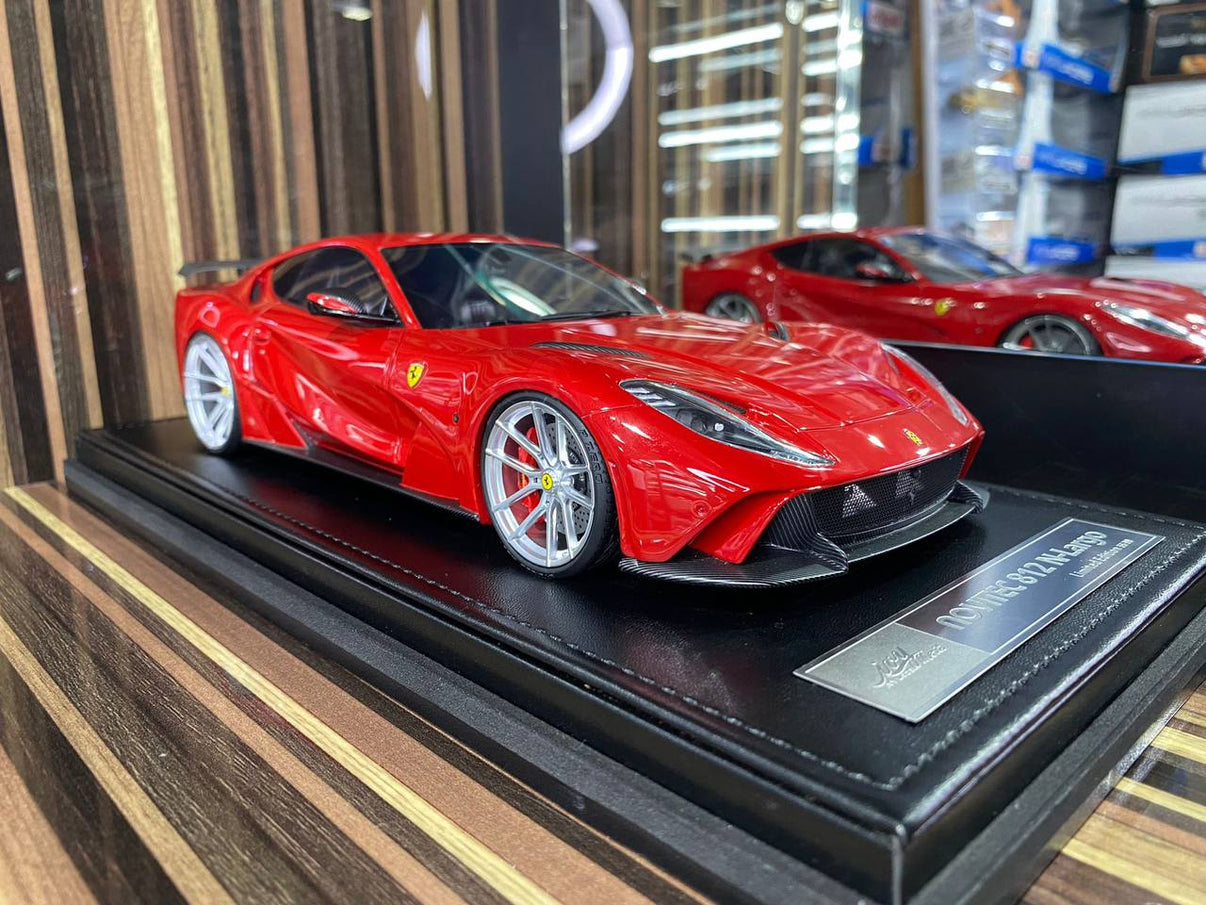 1/18 Diecast Ferrari 812 N-Largo Novitec Red IVY Models Scale Model Ca ...