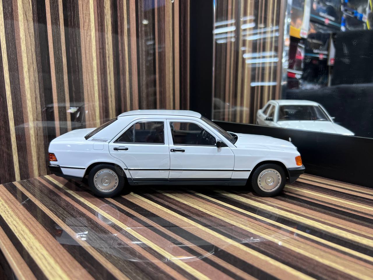 1/18 Diecast Mercedes-Benz 190 E 1982 White Norev Scale Model Car ...